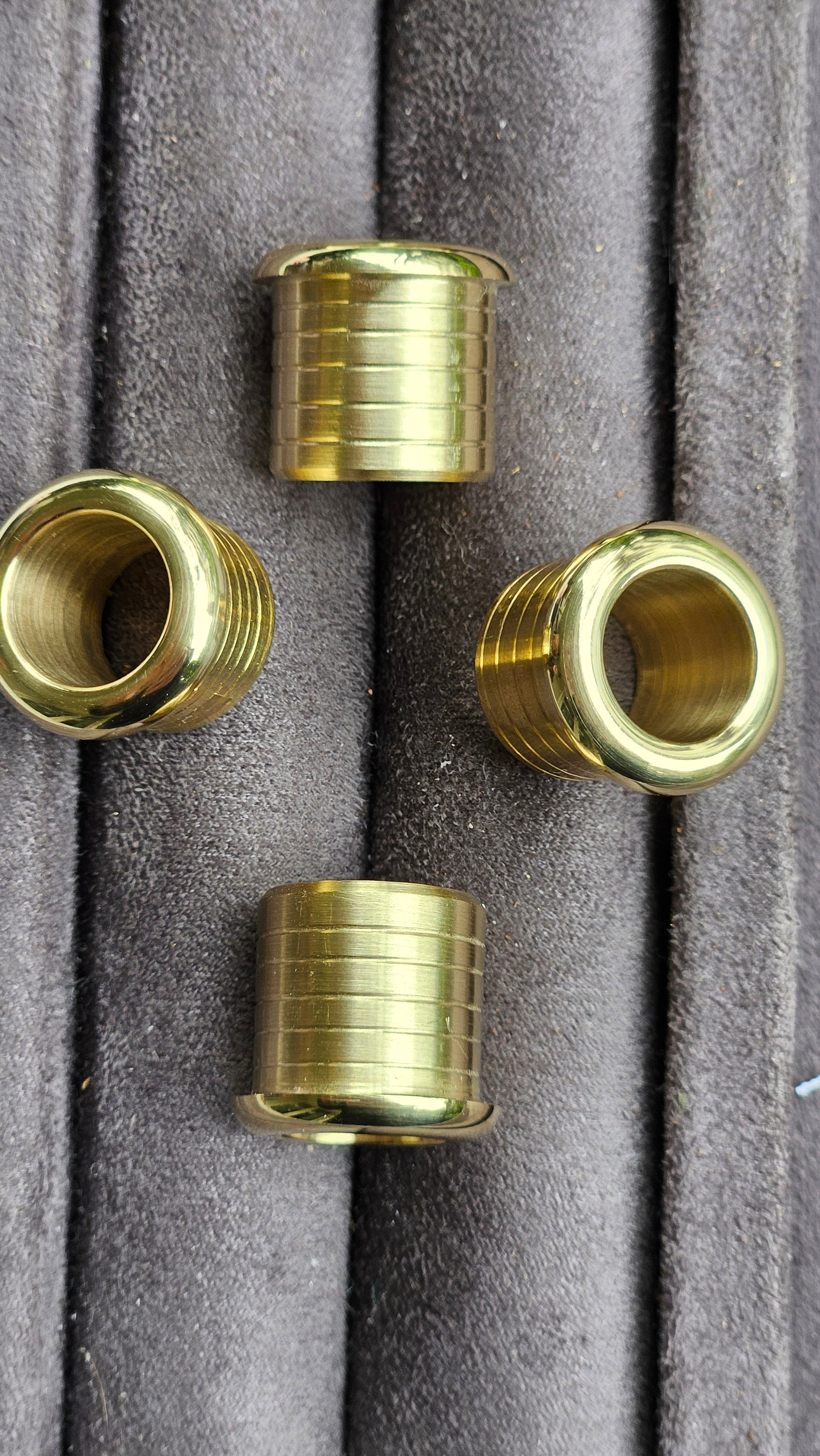 Mercedes Benz Door Lock Ring Bushings - Classic Car Parts - W124 200E ...