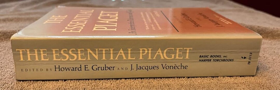 THE ESSENTIAL PIAGET by Jean Piaget & Howard E. Gruber Paperback Book ...