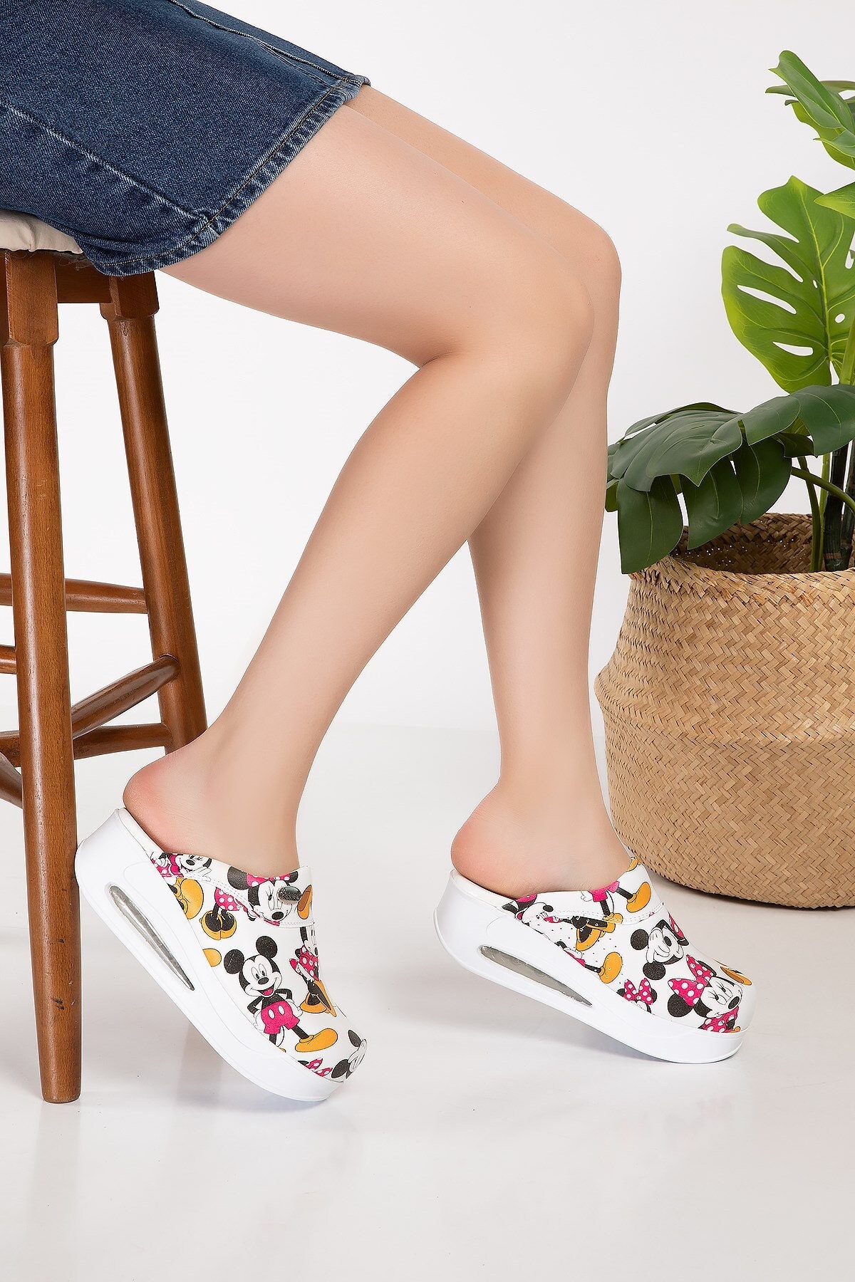 Nurse Clogs, Doctor Slippers Minnie Mouse Patterned Orthopedic Airmax ...