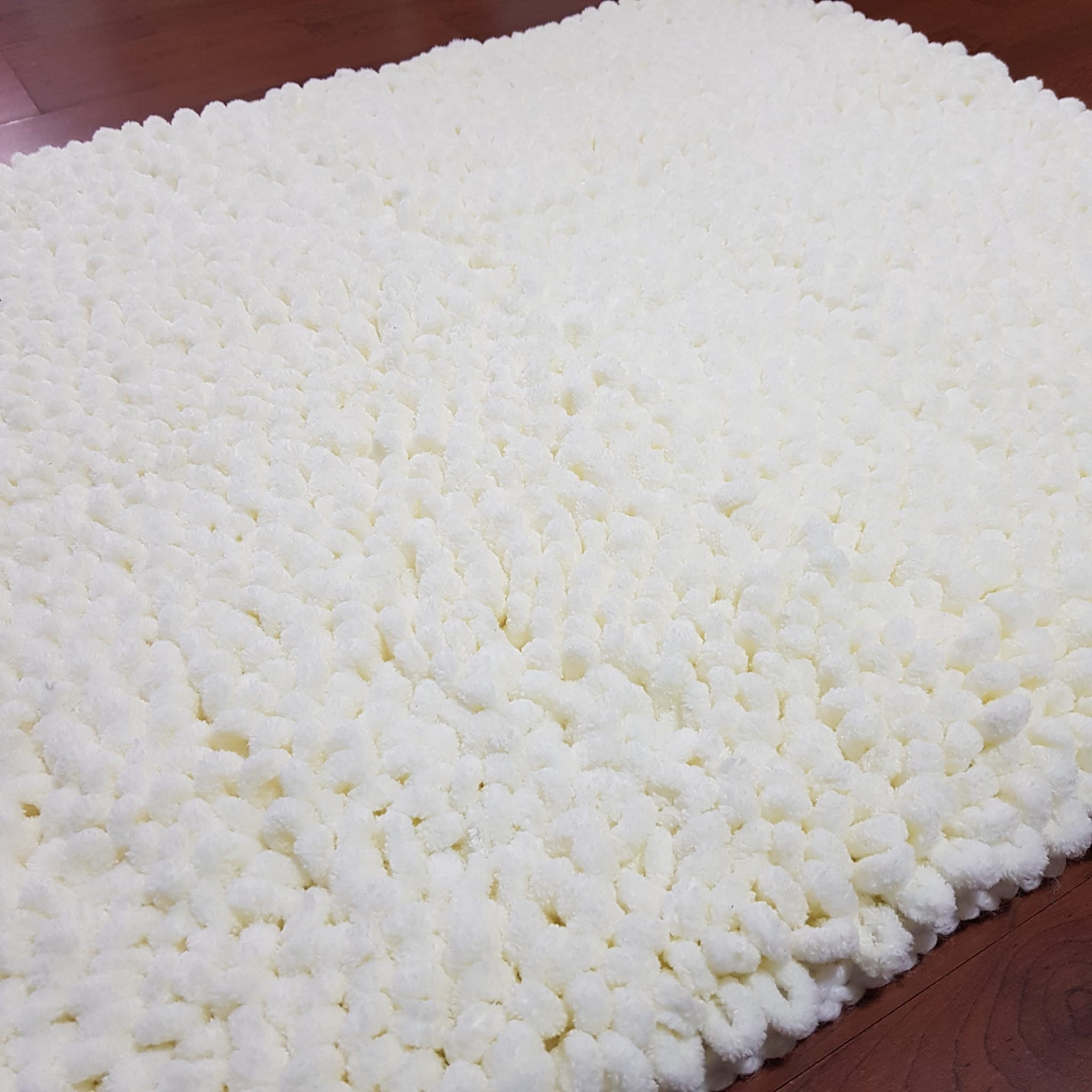 White Carpet Rug Small Handwoven for Bedroom, Living Room, Kids Room ...