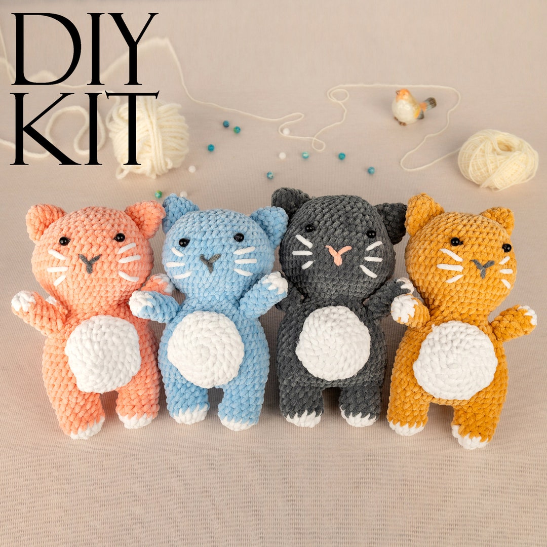 Plush Cat Crochet Kit for Adults, Beginner Crochet Kit, Animal ...