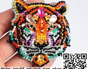 Feather Bead Embroidery Kit. Seed Bead Brooch Kit. DIY Craft Kit ...