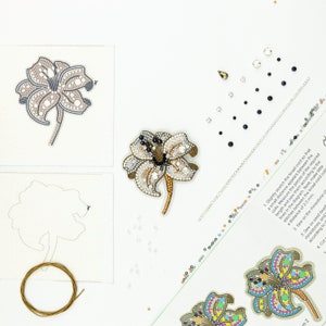 Set of 6 DIY Beaded Brooches Kits, Craft Kits, Beaded Flower Brooches ...