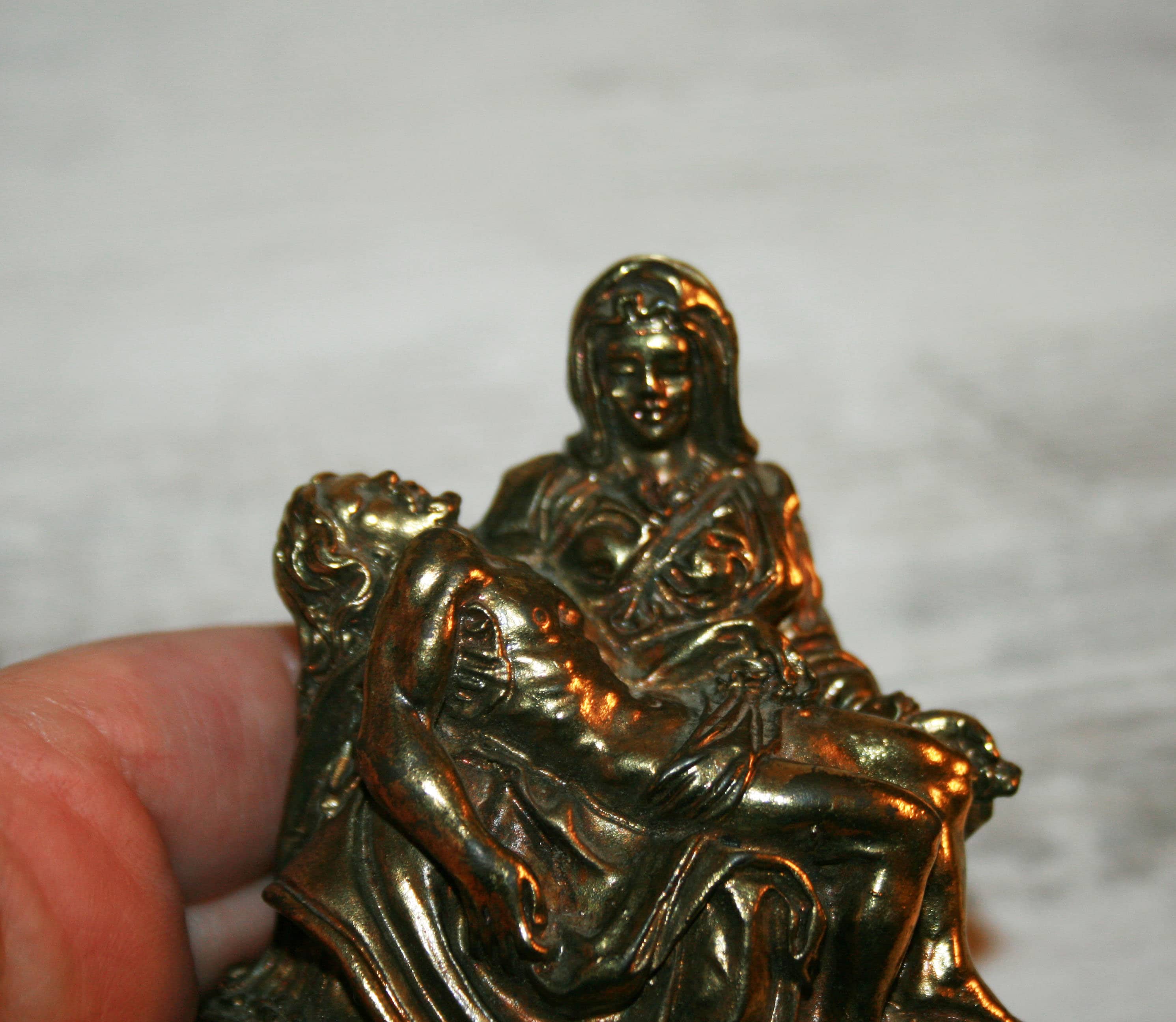 Michelangelo's Pieta Jesus Christ and Mother Mary Madonna Saint Peter's ...