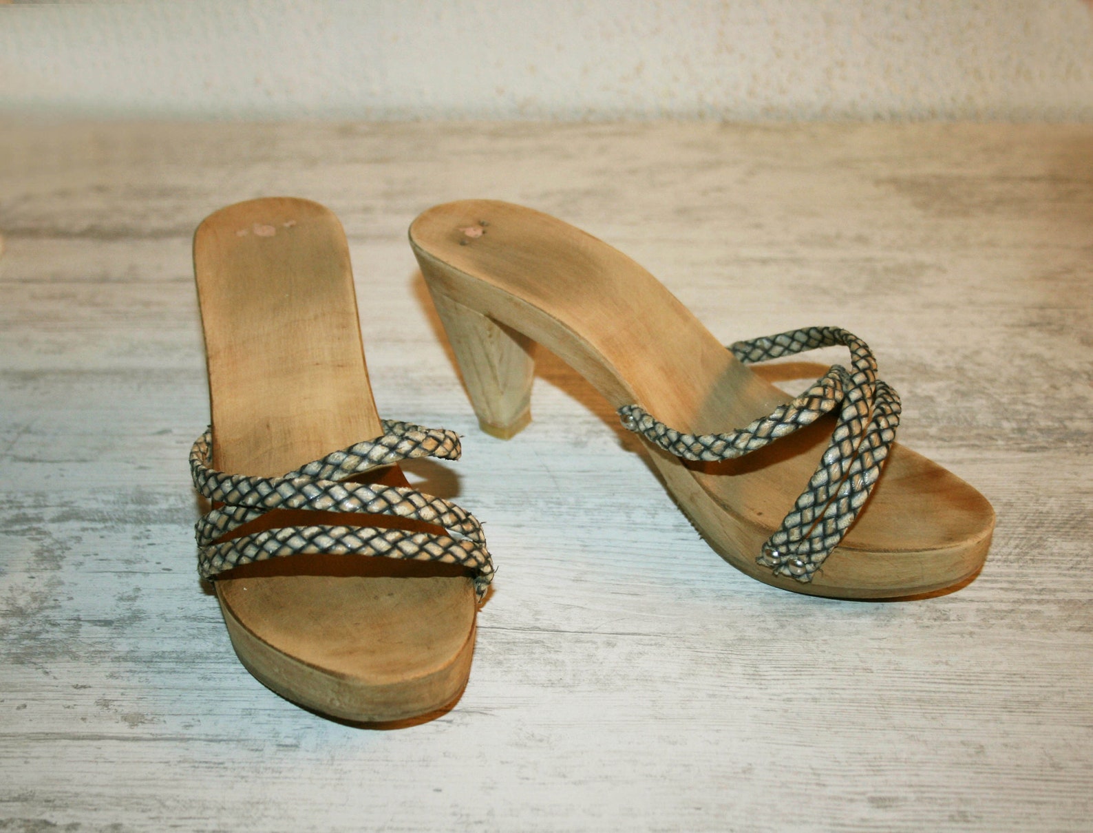 Handmade Clogs in Natural Wood With High Heel - Vintage Italian 80s ...