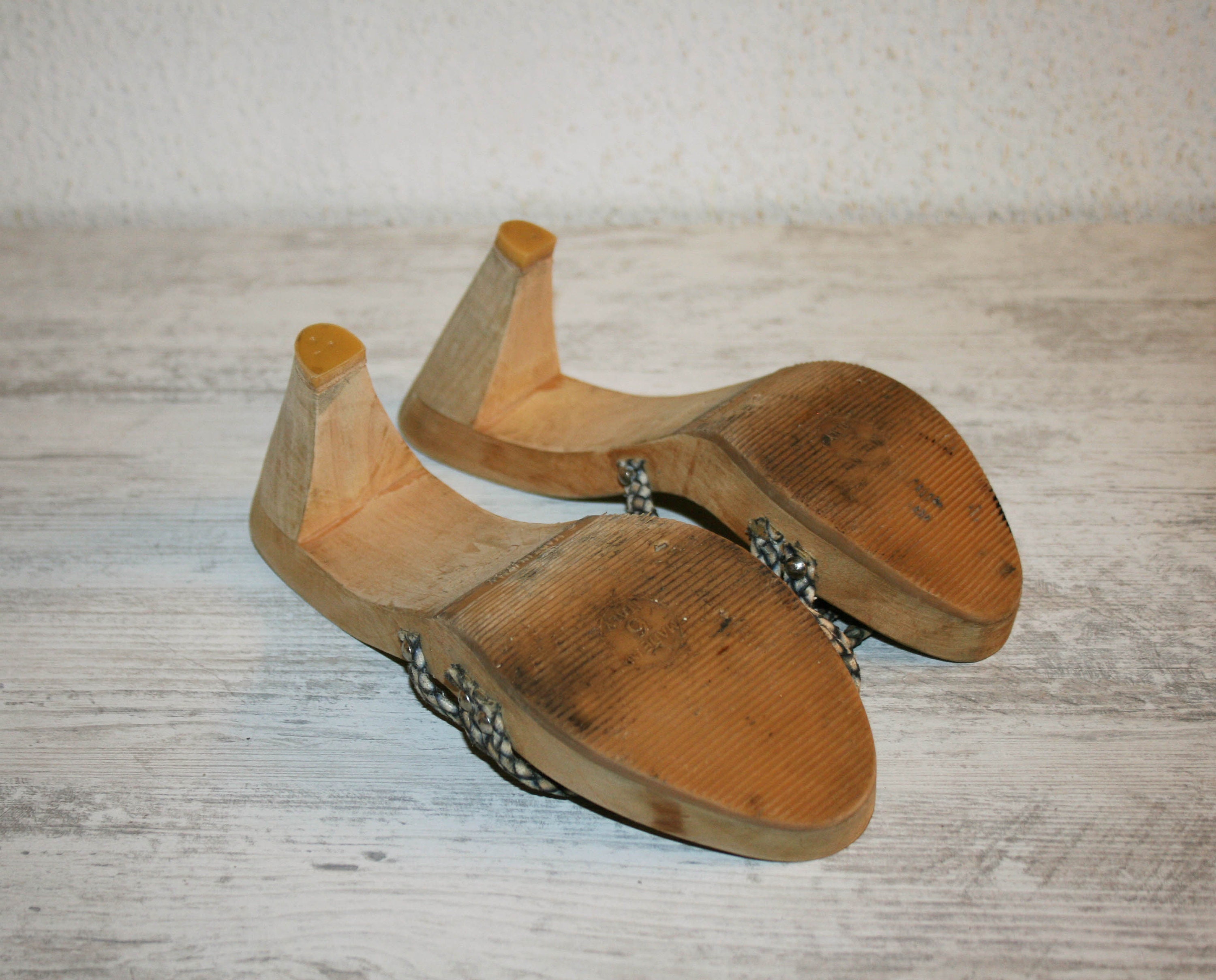 Handmade Clogs in Natural Wood With High Heel - Vintage Italian 80s ...