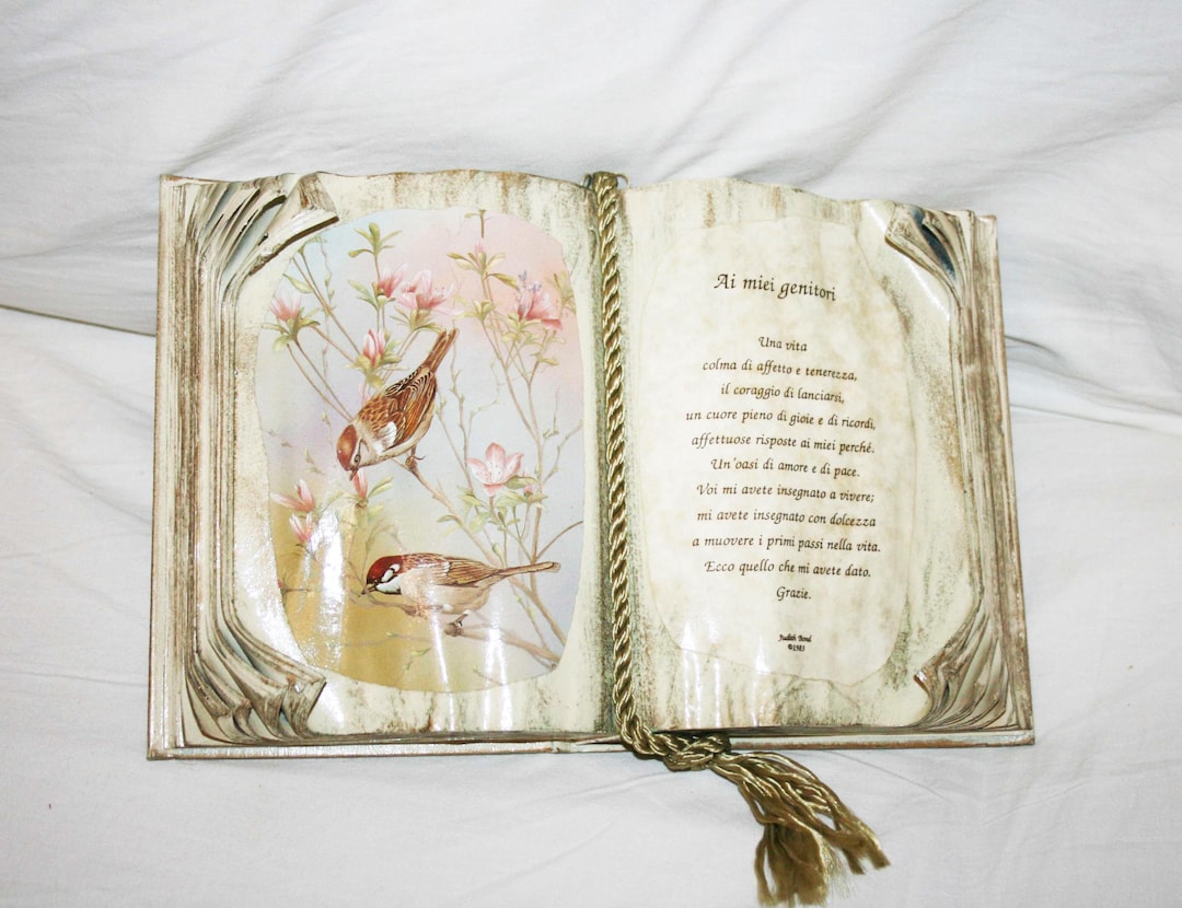 VINTAGE 1983 Judith Bond Handmade DECOUPAGE Books of Love to My Parents ...
