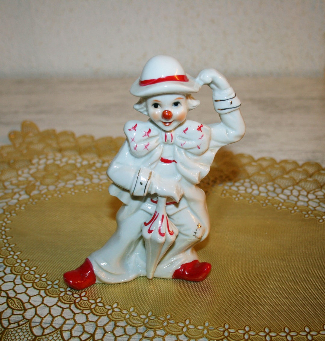 Boy Clown White Ceramic Figurine With Umbrella -happy Clown -ceramic ...