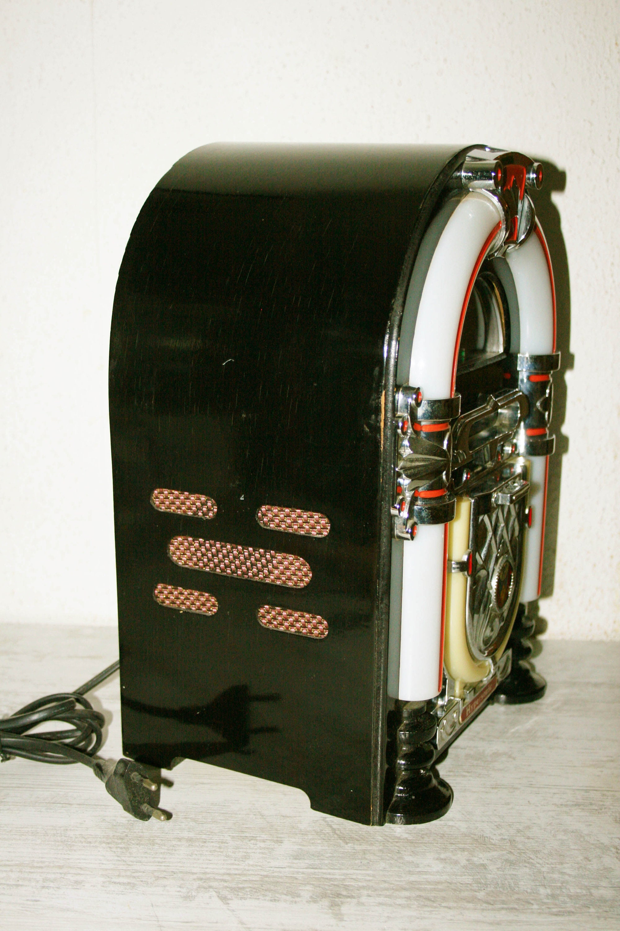 Collectors Edition, Cassette Player, Mini Jukebox, Lights Up, Vintage ...