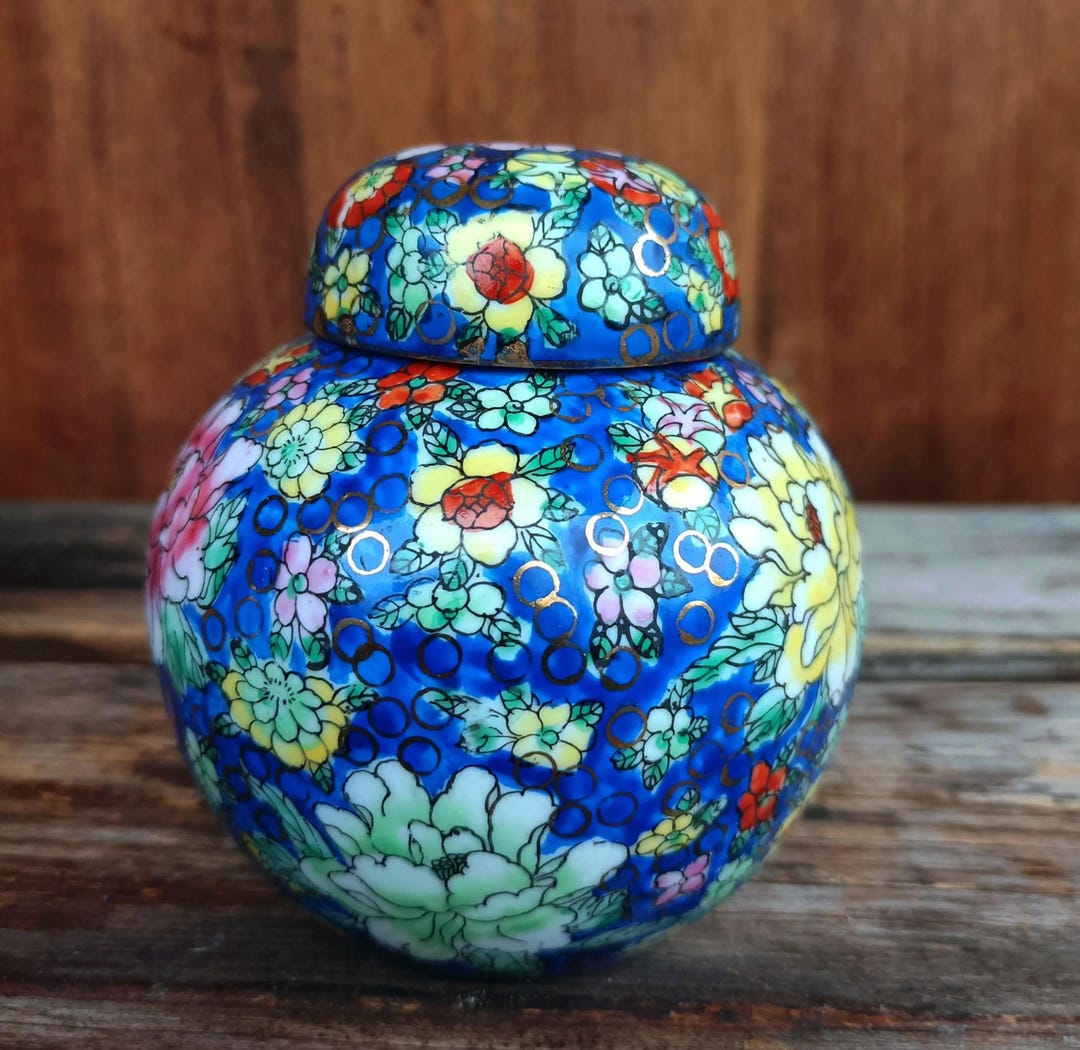 Small Chinese Vase With Stopper- Blue Vase and Flowers-antique Ceramic ...