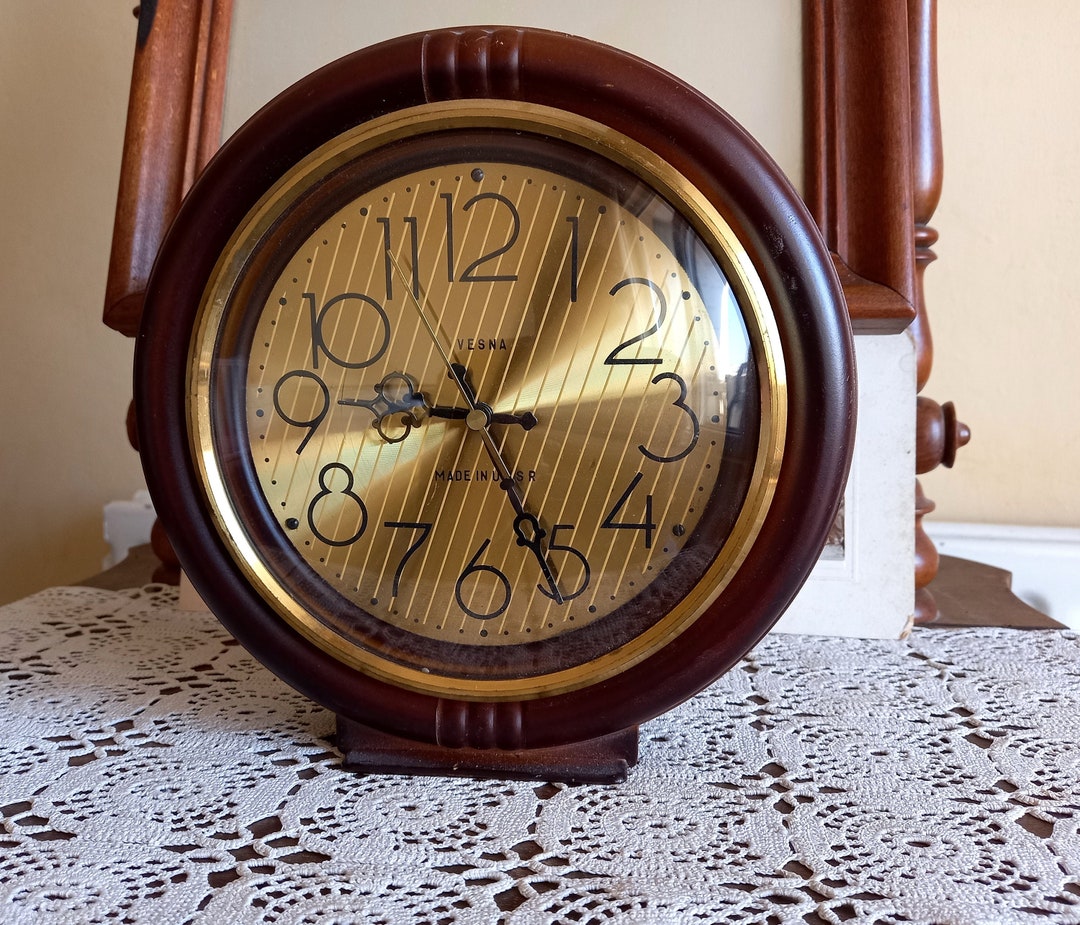 Vintage Desk Clock, Mantel Shelf Clock, VESNA Clock, Electromechanical ...