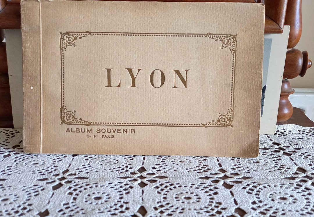Antique Photos, Vintage Photos, Album Vintage Postcards, Lyon, France ...