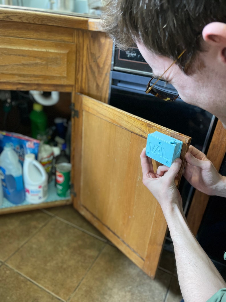 VAL Smart Lock for Cabinets - Etsy