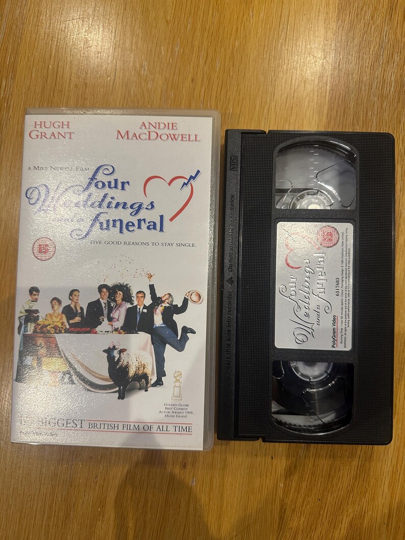 Vintage 90's VHS Tapes VGC Grinch, Santa Claus, Casper, Stuart Little ...