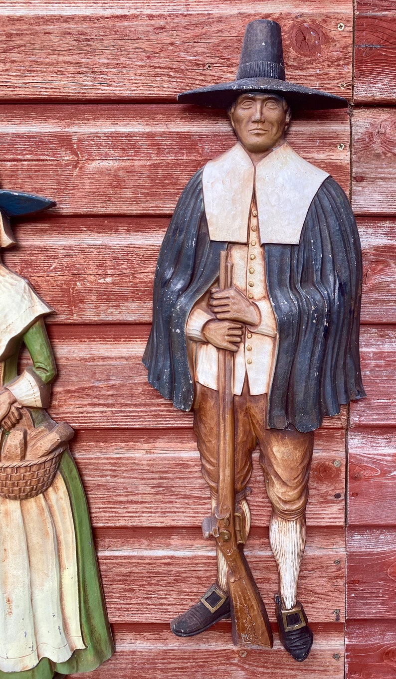 Vintage Large Metal Wall Plaques Quaker Couple 1970 - Etsy