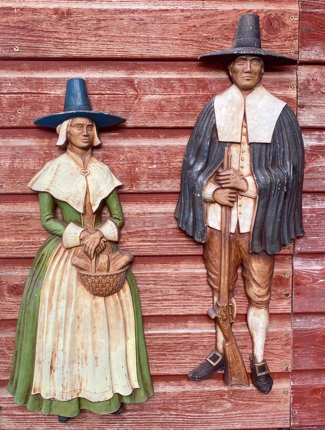 Vintage Large Metal Wall Plaques Quaker Couple 1970 - Etsy