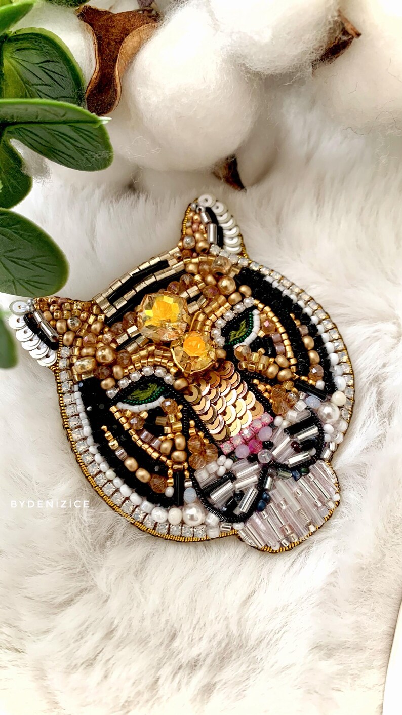 Beaded Tiger Pin: Handmade Jungle Animal Brooch - Etsy UK