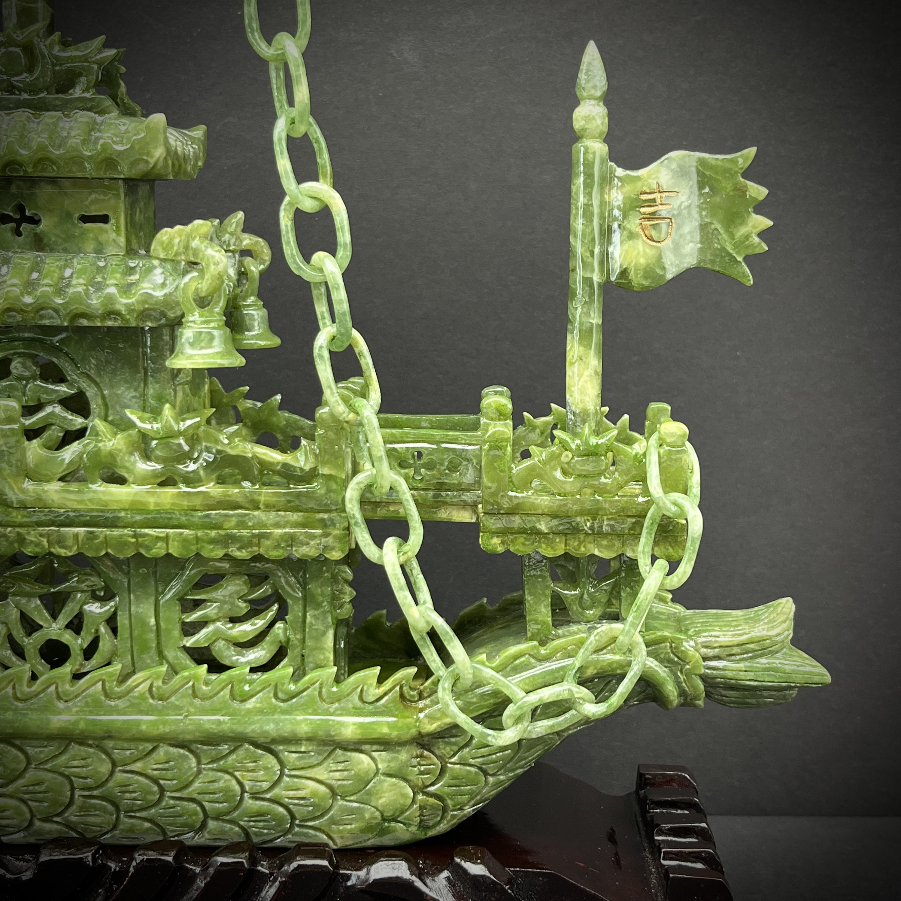 Chinese Green Jade Dragon Boat – Natural Stone Ship Sculpture With Wood ...