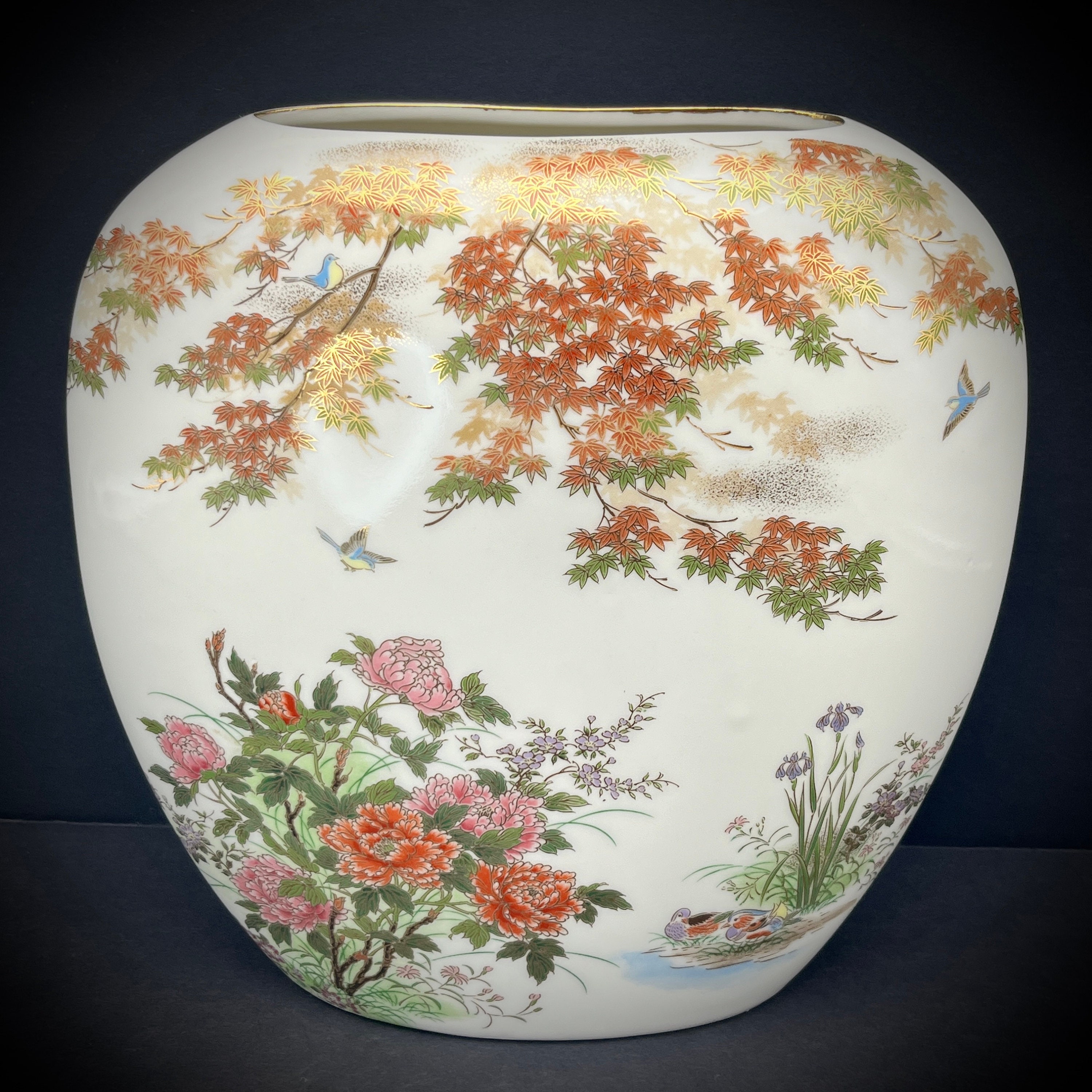 Oriental Asian Japanese Flat Porcelain Vase Ivory White Ceramic Oval ...