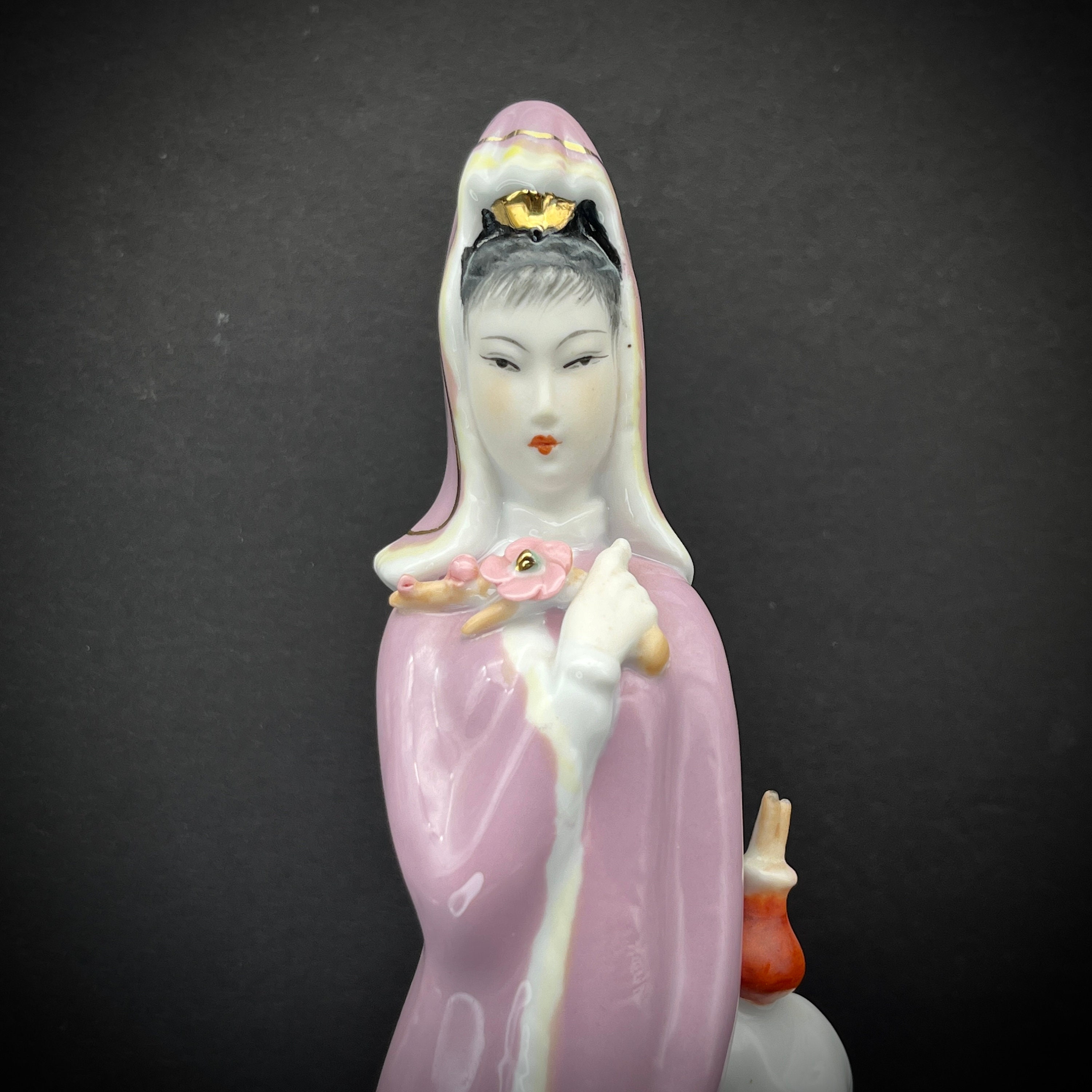 Chinese Maiden Wang Zhaojun Porcelain Figurine Ceramic Statue Purple ...