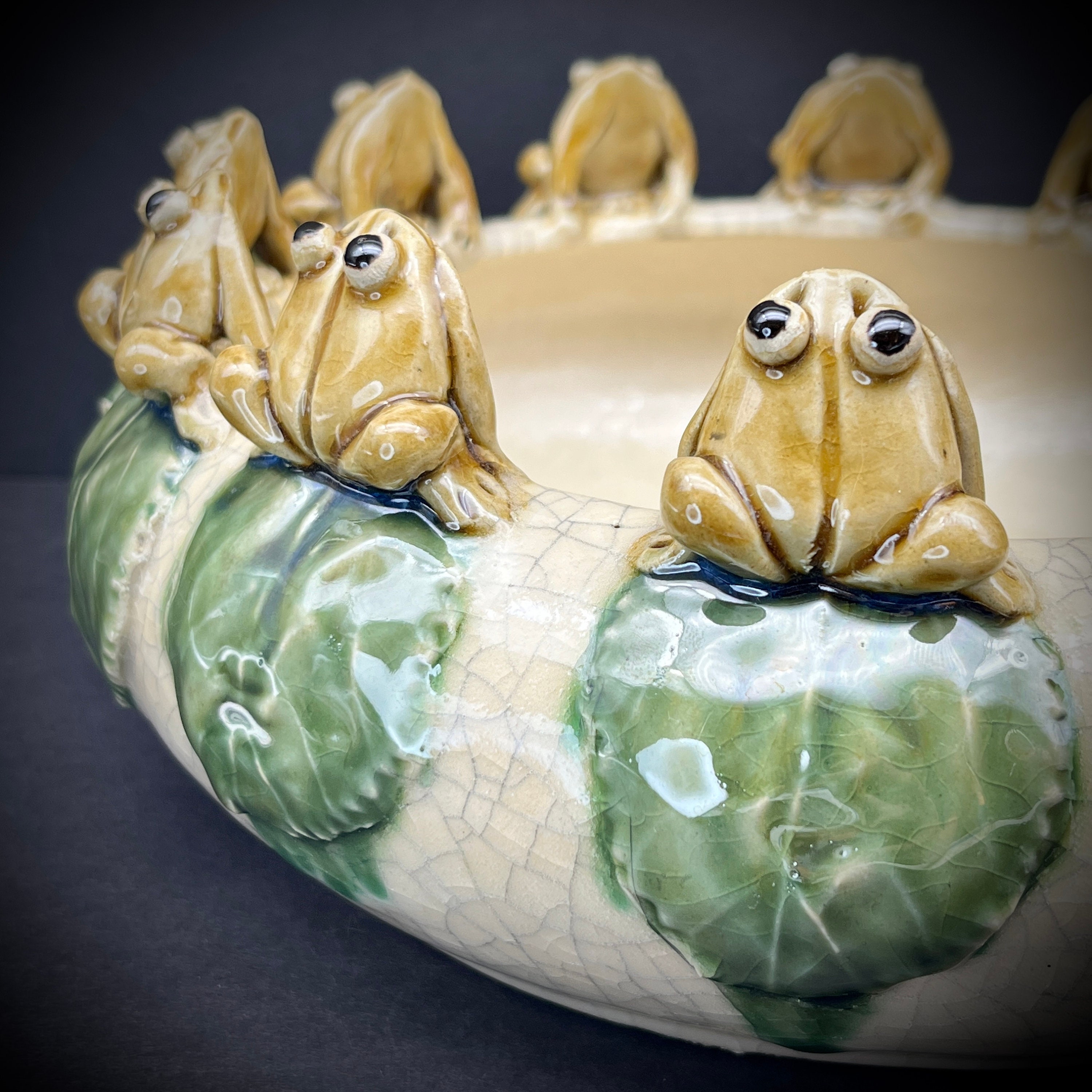Cute Frog Porcelain Planter Round Flower Pot Pottery Ceramic Vase ...