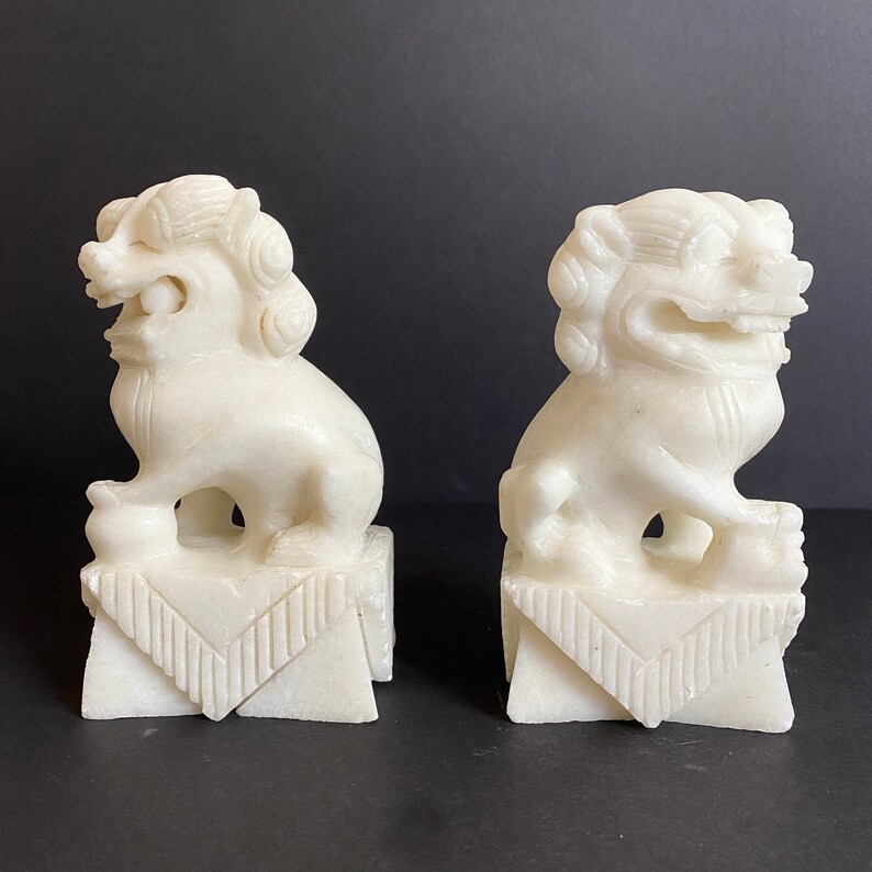 Pair of Chinese Fu Lions Fu Dogs Figurines Statues Guardian - Etsy