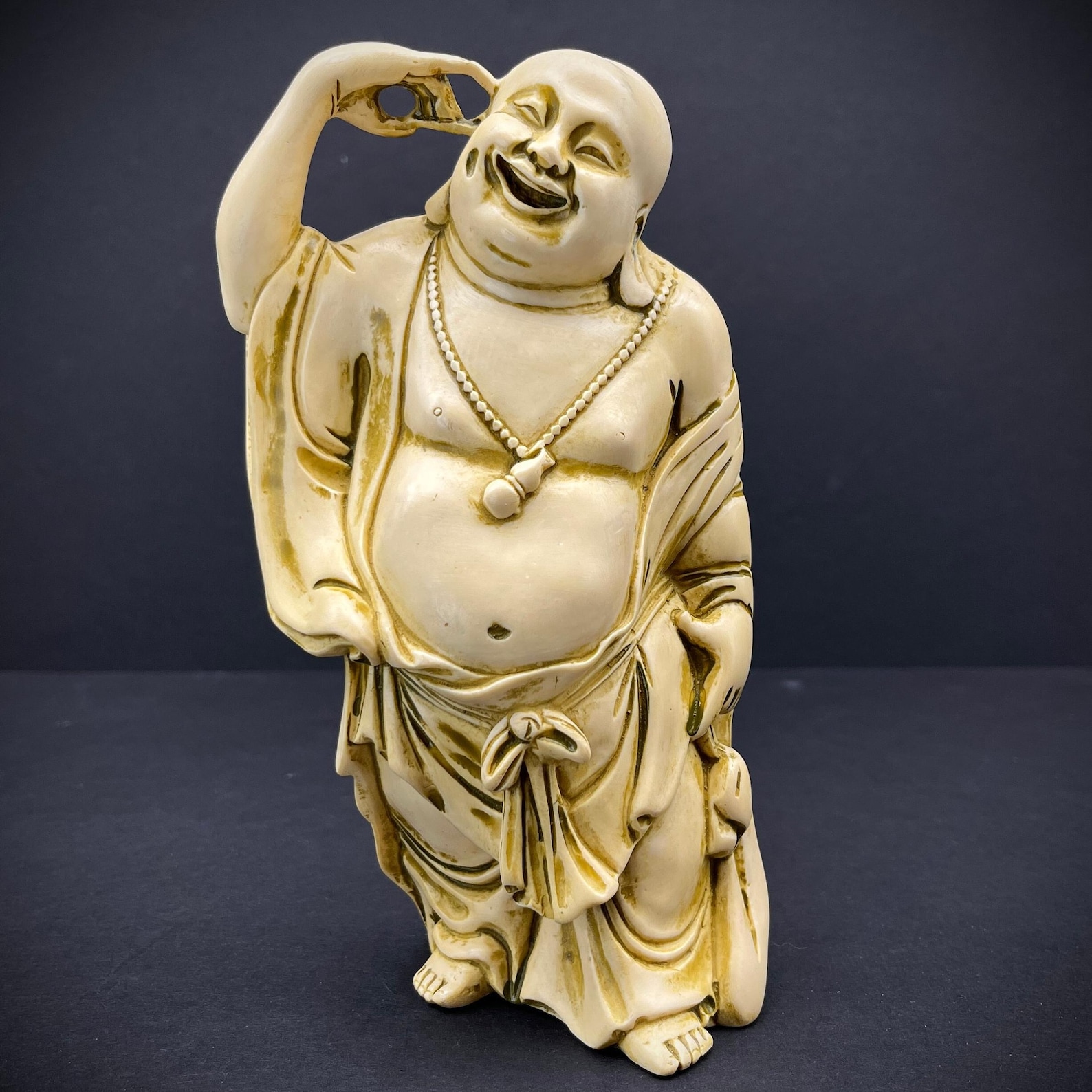 Chinese Happy Laughing Buddha Statue Ivory Resin Figurine Picking Ear ...