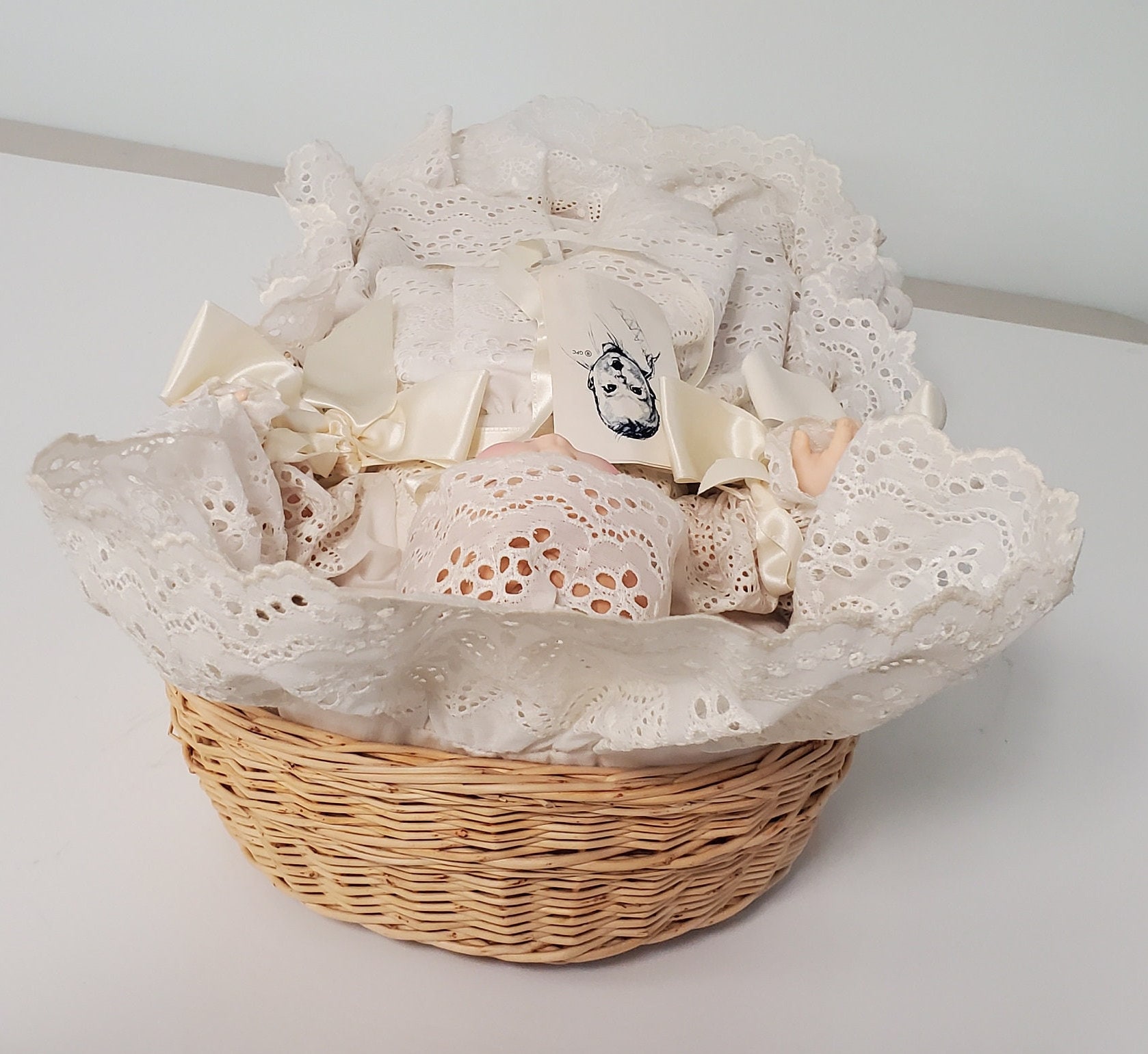 1981 Vintage GERBER BABY DOLL With Christening Gown With Bonnet and ...