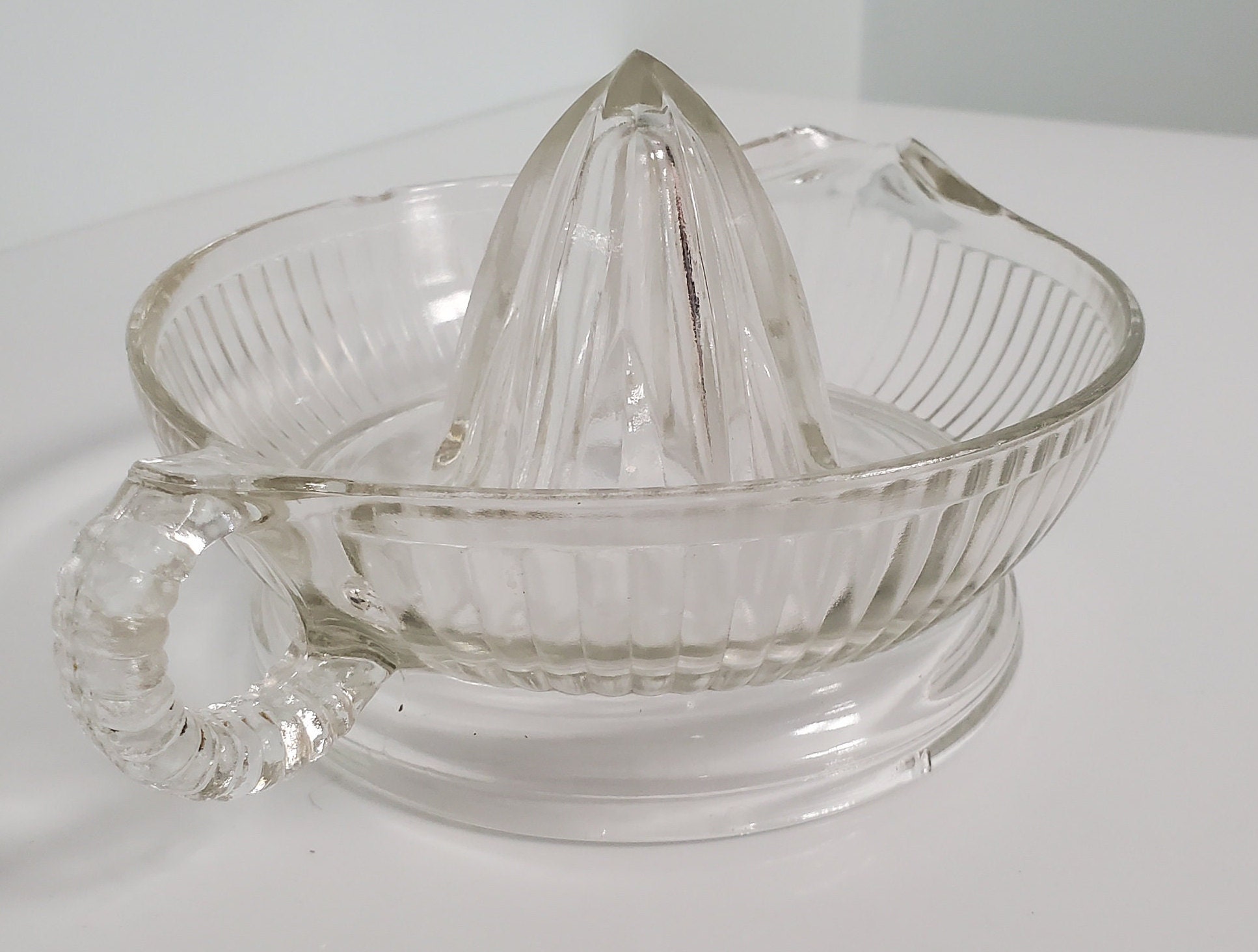 Vintage Large Clear Cut Ridged Glass Citrus Reamer - Etsy