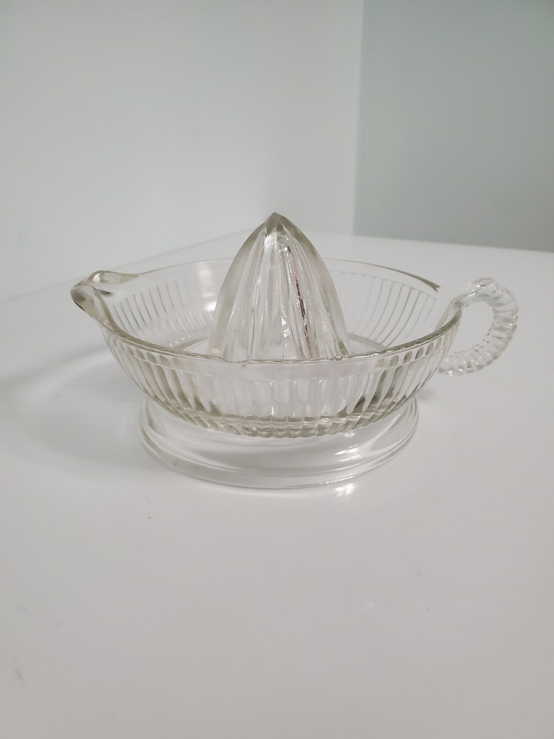 Vintage Large Clear Cut Ridged Glass Citrus Reamer - Etsy