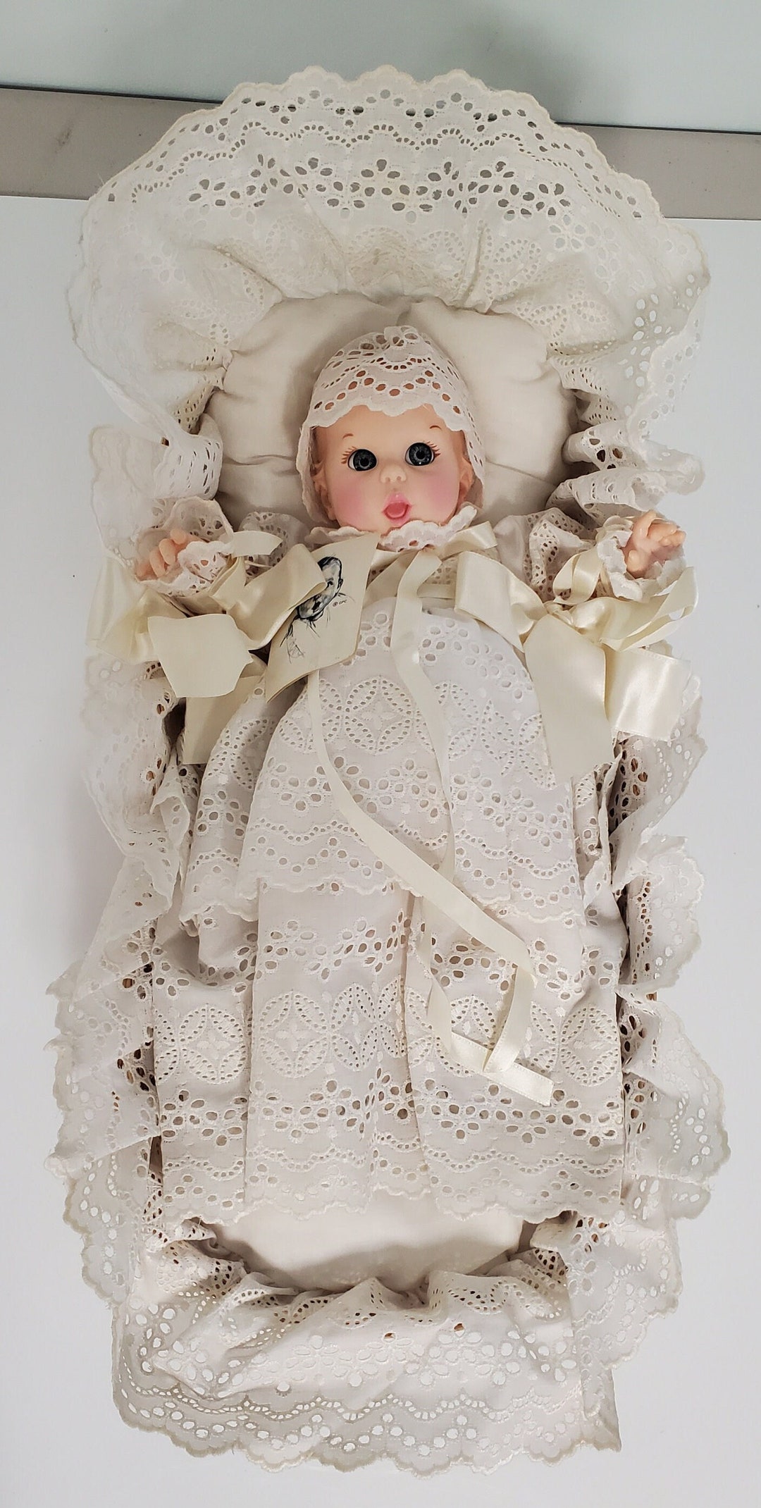 1981 Vintage GERBER BABY DOLL With Christening Gown With Bonnet and ...
