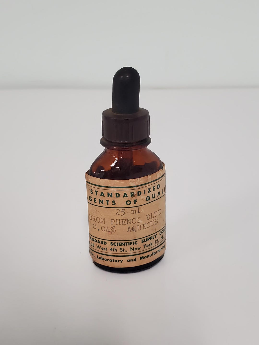 Vintage Labware 25ml. Colored Glass Bottle With Dropper PHENOL BLUE ...