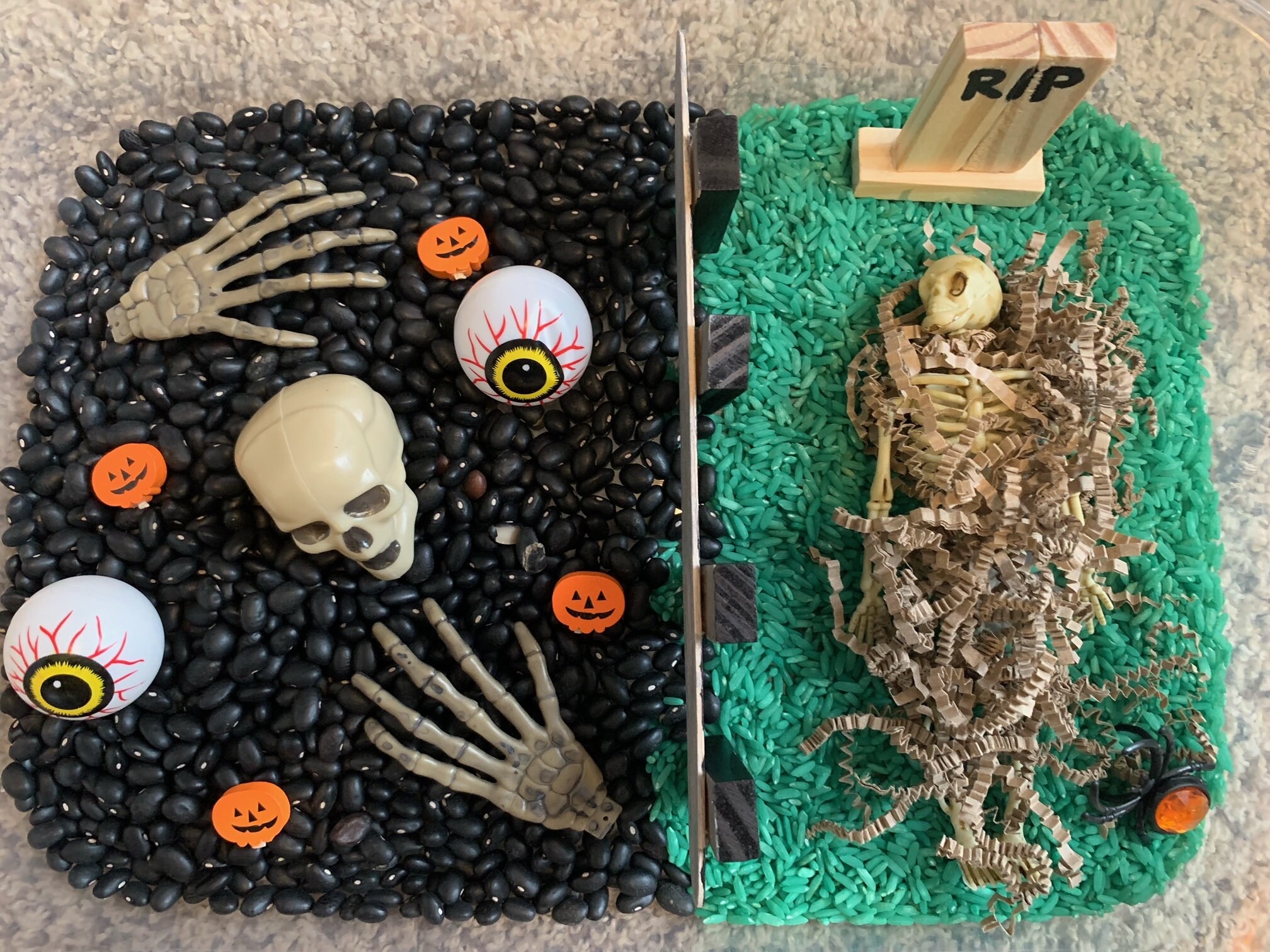 Halloween Sensory Bin Activity Kit for Kids - Spooky Sensory Bin ...