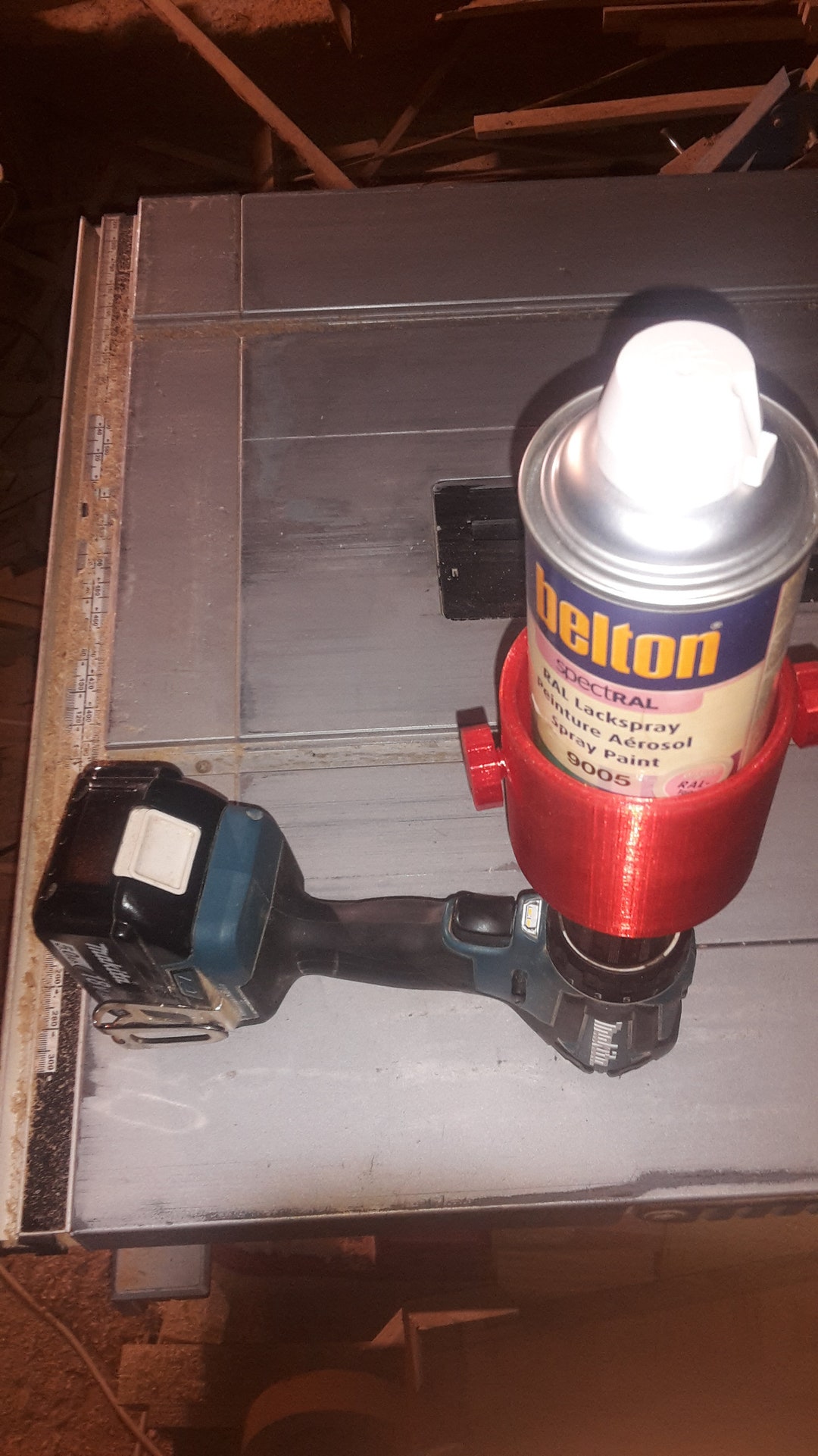 Spray Paint Drill Mixer / Shaker . Spin the Rattle Spray Paint Can With ...