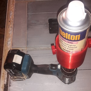 Spray Paint Drill Mixer / Shaker . Spin the Rattle Spray Paint Can With ...