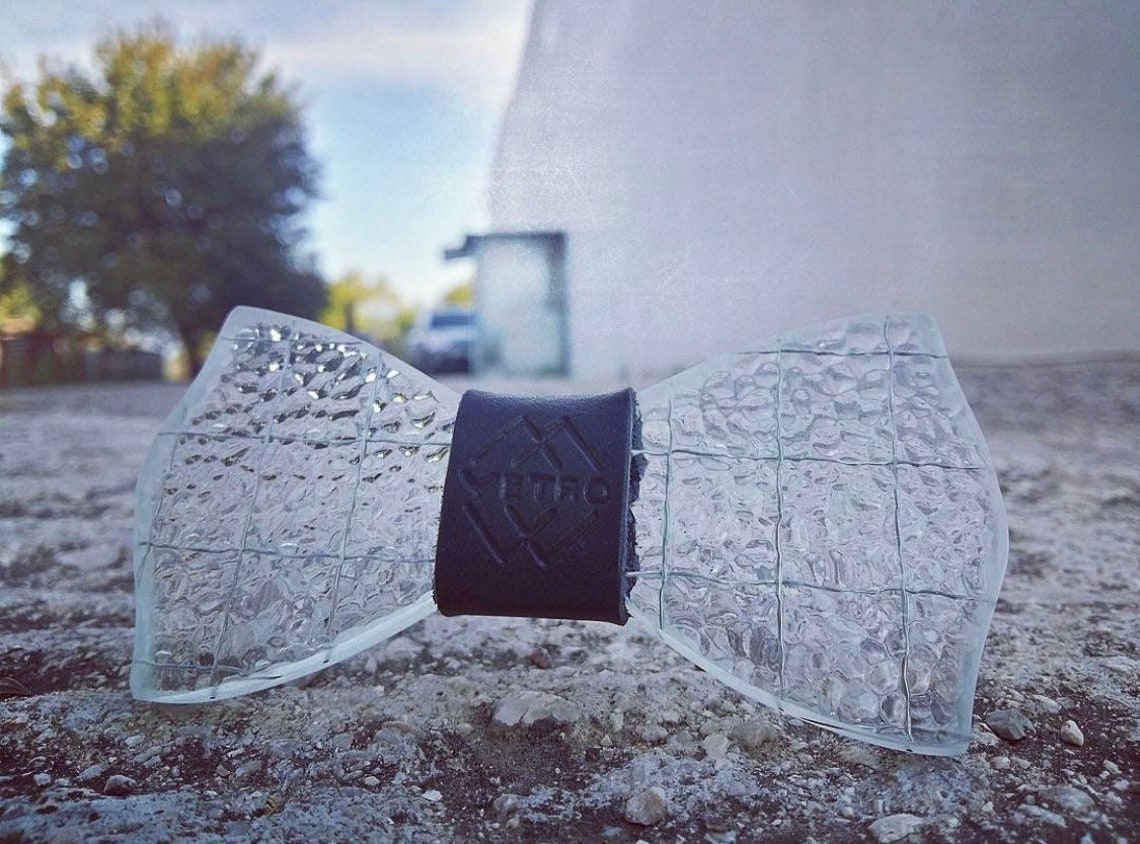 Vetro® Glass Bowtie™ - Model: Wired Glass Bow Tie™ - Unique Crystal Bow ...