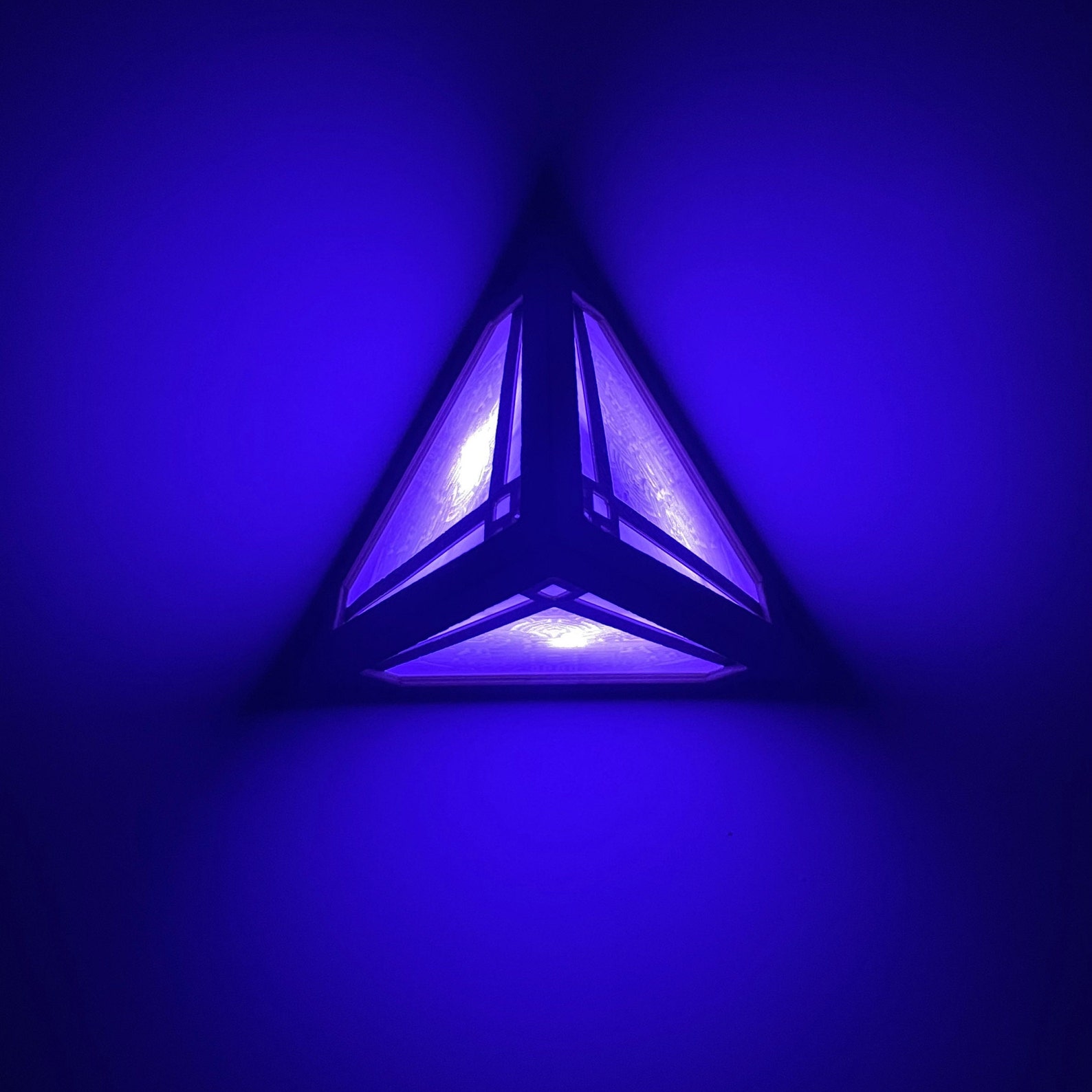 Ahsoka's White Crystal Sith Holocron Wayfinder Gold Edition - Etsy