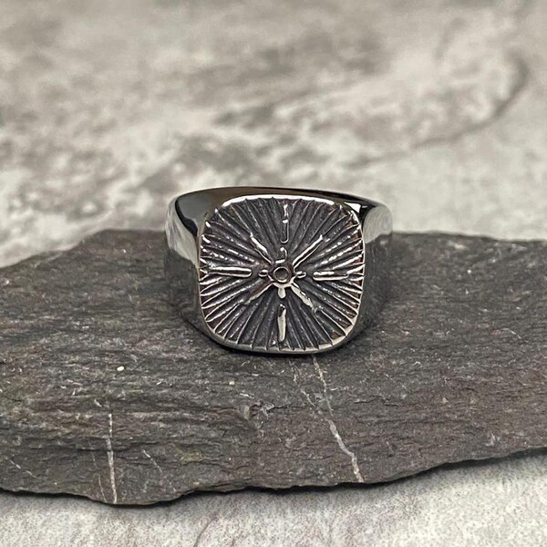 Sun Signet Ring - Etsy