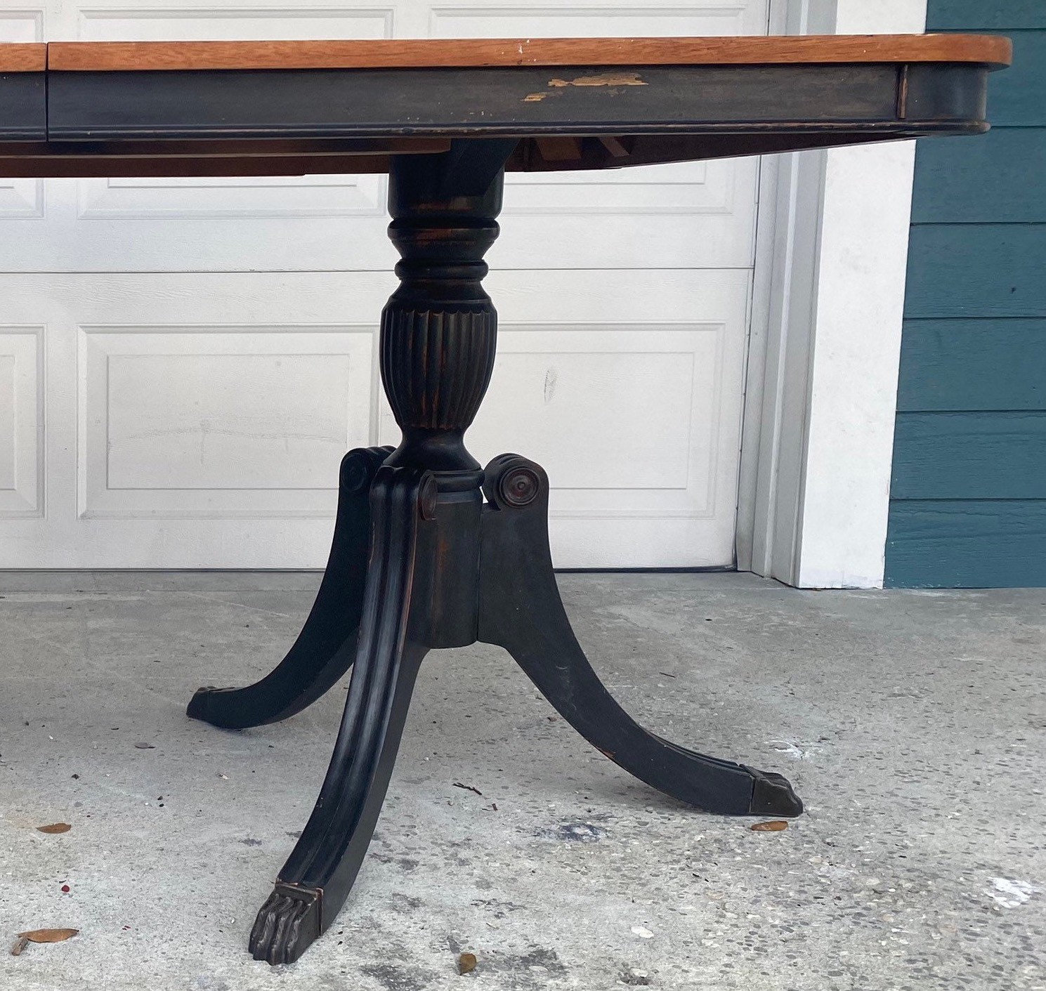 Wolf Feet Vintage Dining Table - Etsy