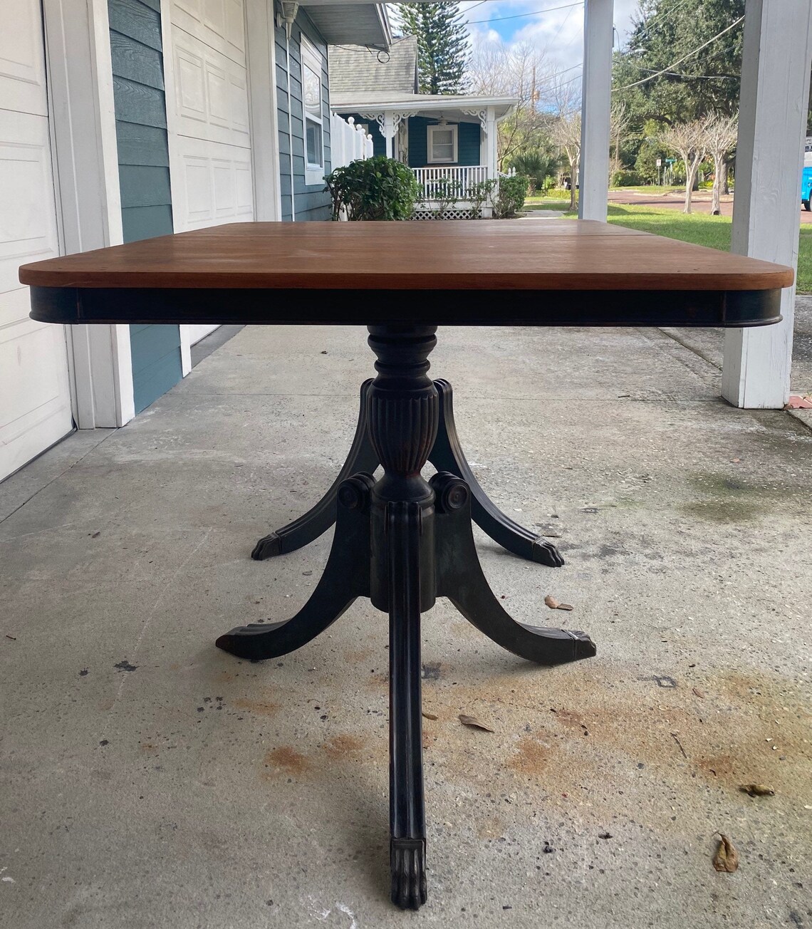 Wolf Feet Vintage Dining Table - Etsy