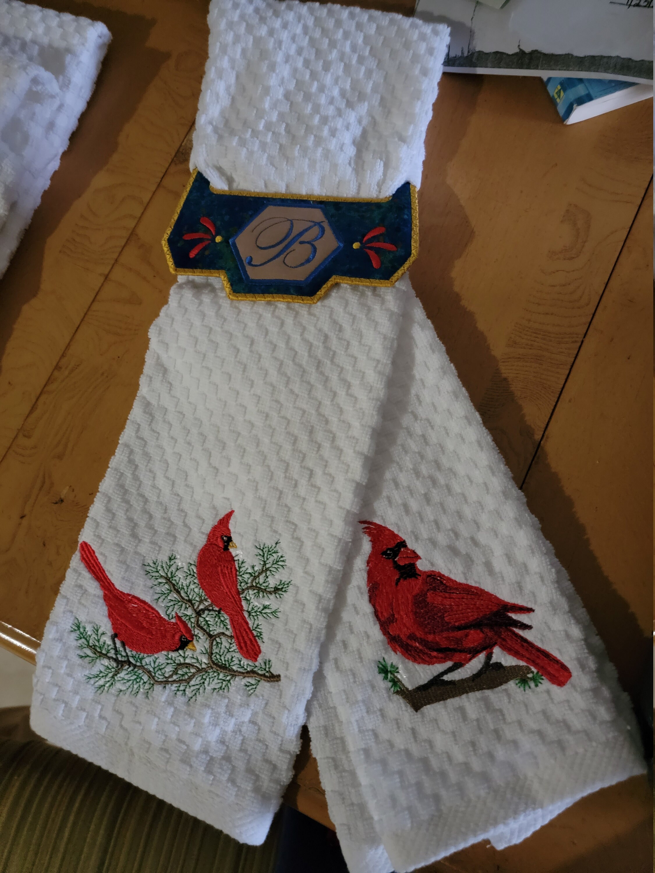Cardinal Towel Set With Monogram Topper - Etsy