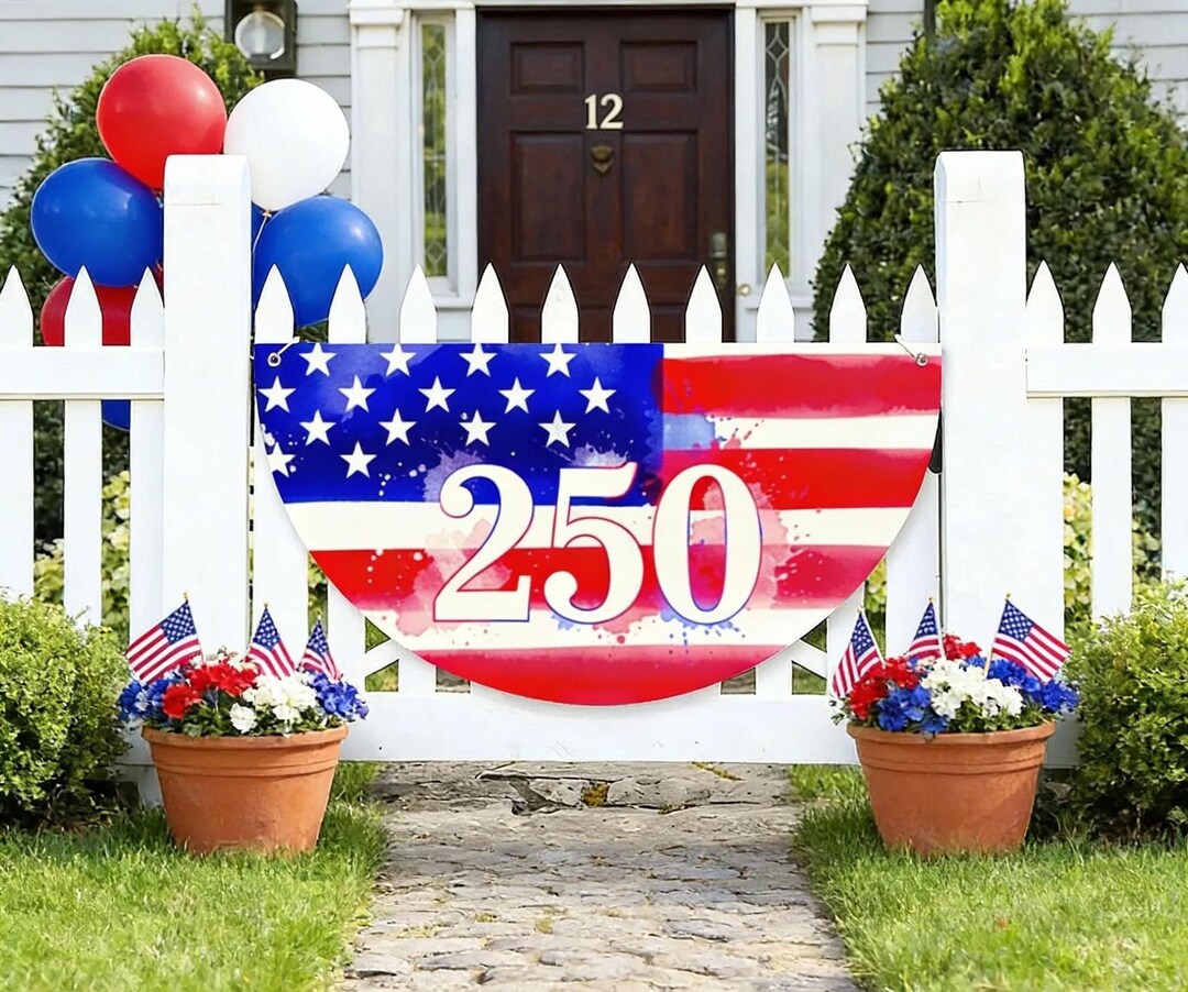 Patriotic Half-round Bunting Banner: 250th Anniversary, Fourth of July ...