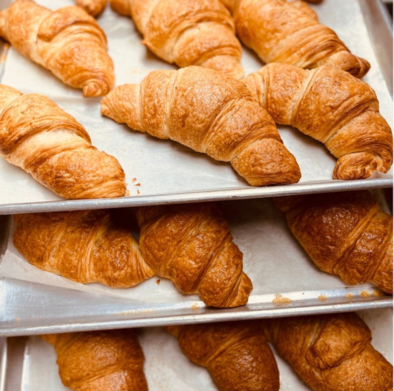 Croissant Variety Box (almond, Cheese, Chocolate) - Etsy