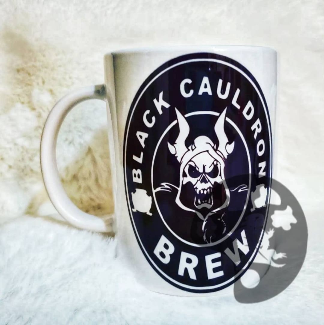 15oz Black Cauldron Horned King & Hen Wen - Etsy