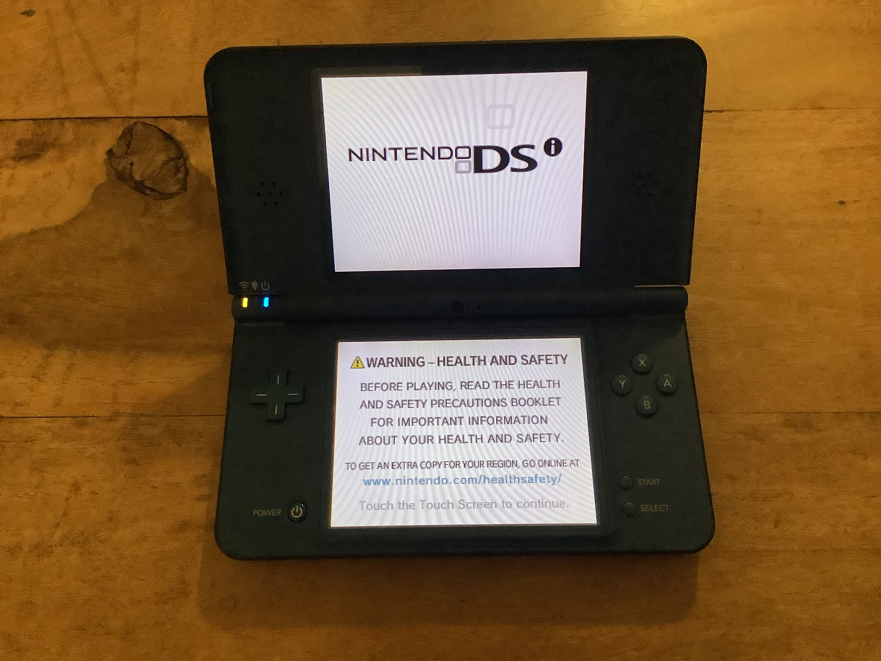 Hello Kitty Dsi Bundle