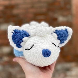 Sleepy Arctic Fox Crochet Pattern - Etsy
