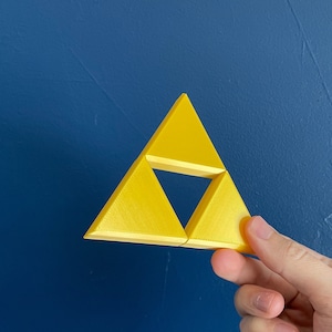 Magnetic Triforce | Breaks Into Pieces | 4 or 8 Inches Tall | 3D ...