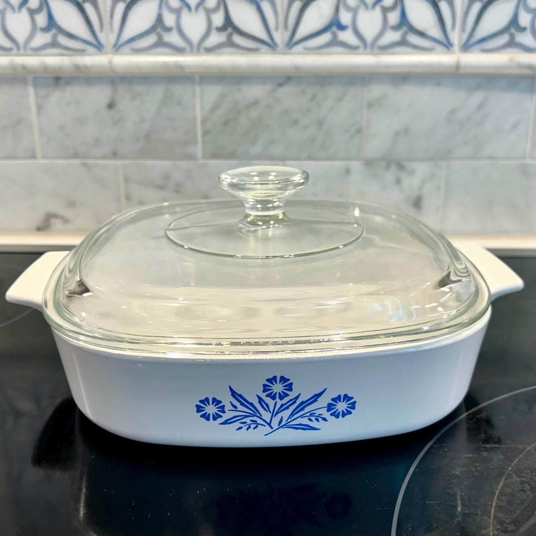 Vintage 1979 “A-8-B” Corning Ware Blue Cornflower Casserole Dish With ...