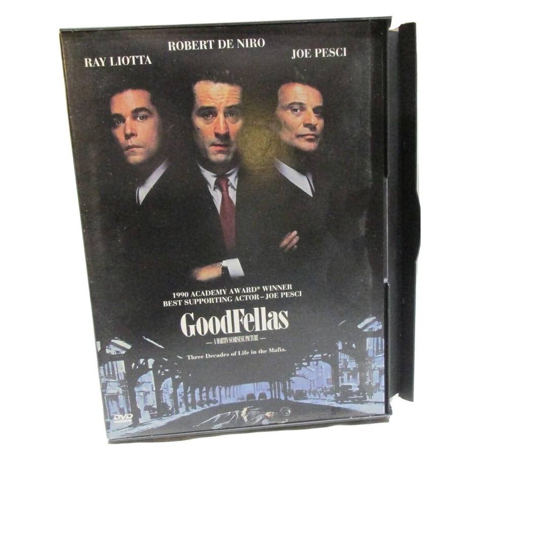 1997 Goodfellas DVD Movie Rated R Ray Liotta Robert De Niro, Joe Pesci ...
