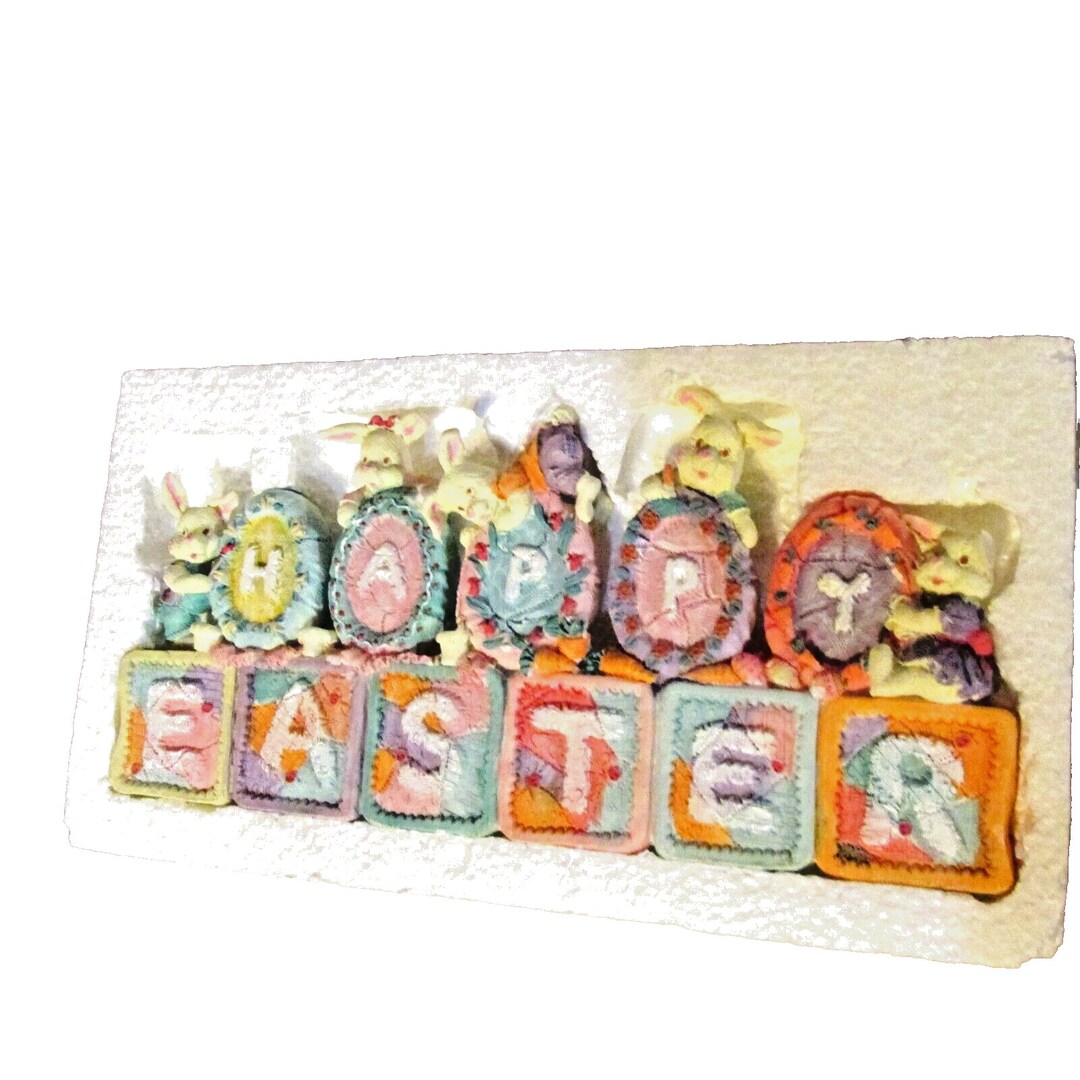 House of Lloyd Happy Easter Building Blocks 372415 Wall Deocr Rabbits ...